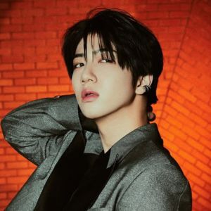 Wonjin: Berita, Foto, Video, Lirik Lagu, Profil & Bio | Halaman Utama ...