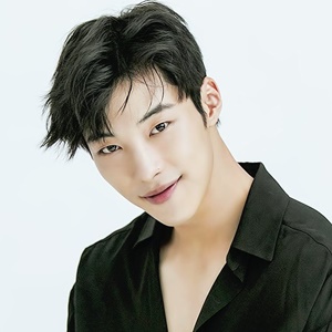 Woo Do Hwan: Berita, Foto, Video, Lirik Lagu, Profil & Bio | Halaman ...